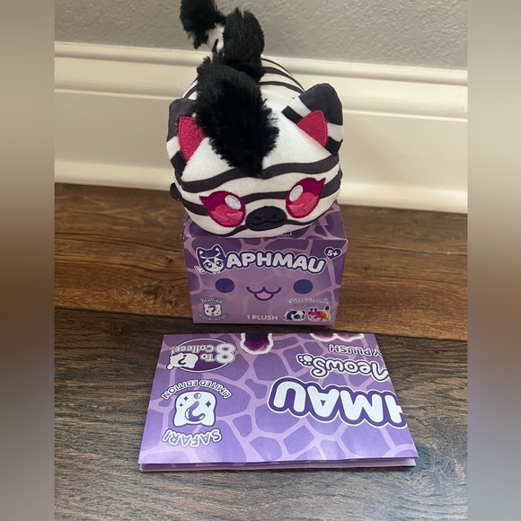 Toys | Aphmau Meemeows Mystery Safari Cat Zebra Cat | Poshmark